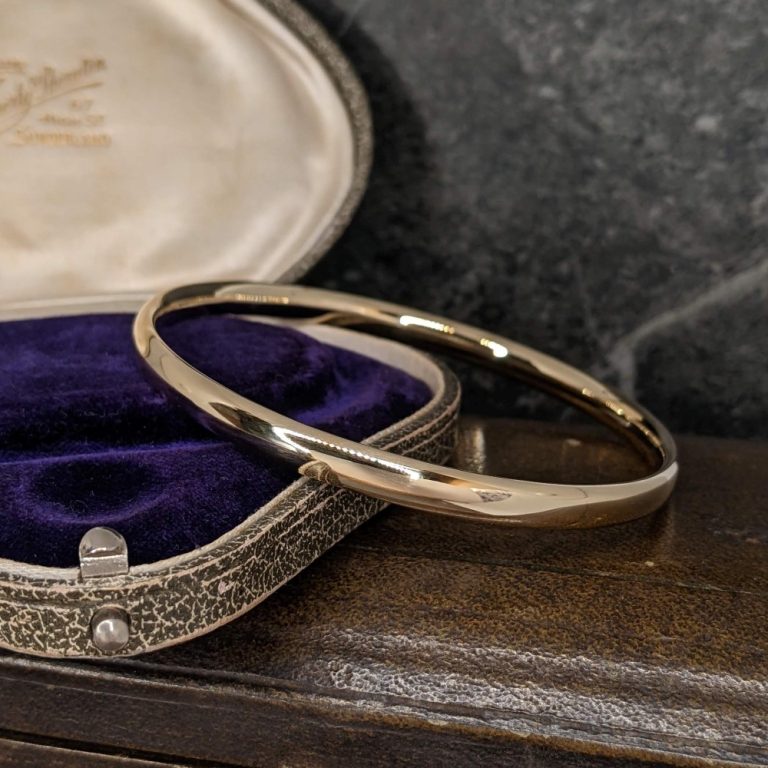 Home - The Antiques Room